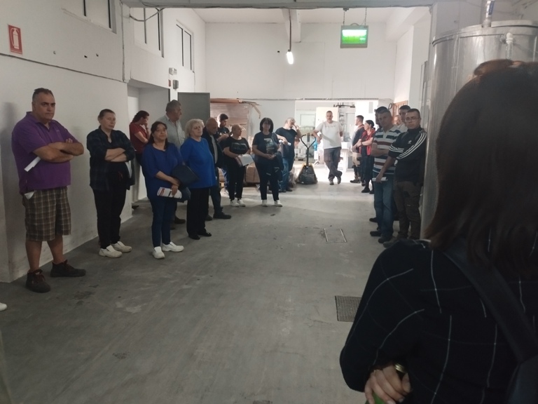 ΚΚΕ: Η δίκαιη μετάβαση είναι ένα ψέμα, φτώχεια, ανεργία, πανάκριβο το ρεύμα